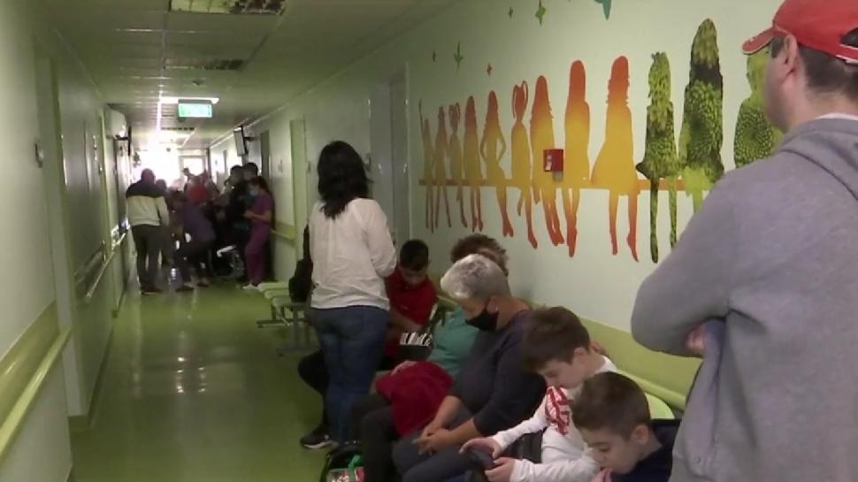 Virozele şi infecţiile respiratorii au aglomerat spitalele de pediatrie ...