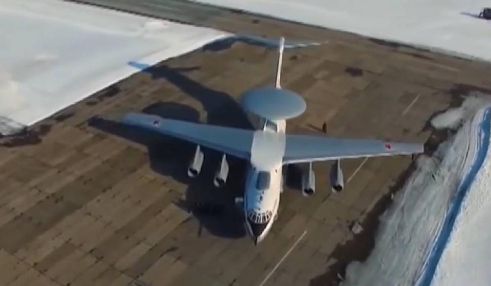 Primele imagini cu atacul asupra avionului rusesc. De cine a fost ...