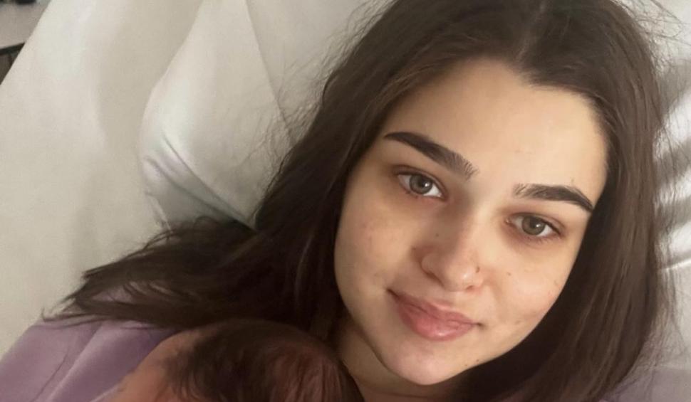 Primele imagini cu bebelușul lui Theo Rose. Mesajul emoționant postat de artistă: ”Sasha e ...