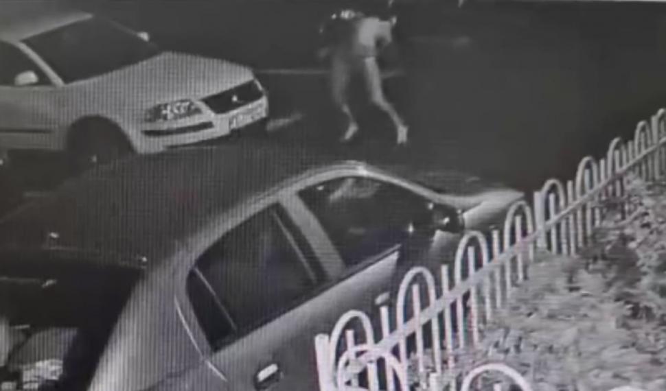 Imagini şocante de la Poliţie: Momentul în care Eduard Giosu se aruncă ...