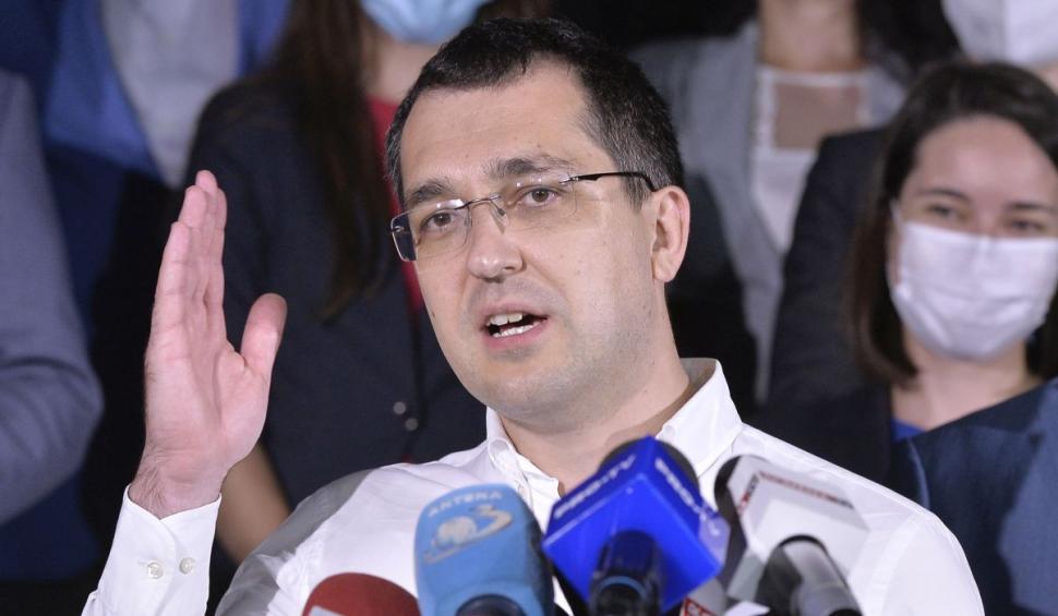 Vlad Voiculescu spune ce le va declara anchetatorilor în dosarul vaccinurilor. ”În referatul ...