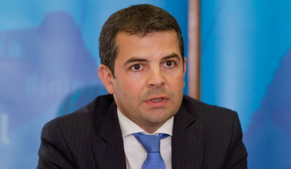 Grupul de Investigaţii Politice a sesizat ANAF în legătură cu vila și mașinile de lux deținute ...