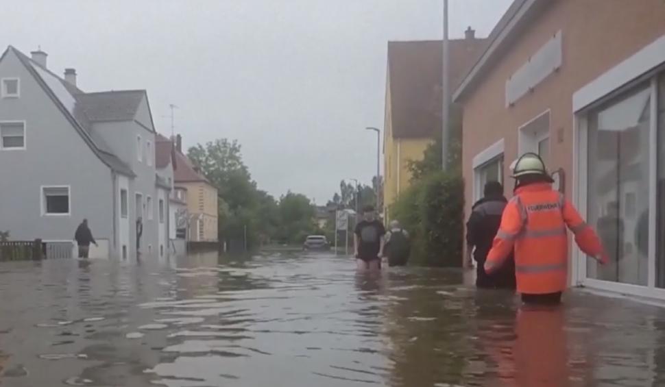 Imagini terifiante din Germania devastată de furtuni și inundații! MAE ...