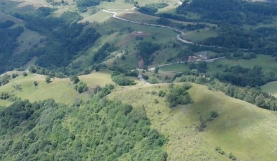 Transapuseana, cel mai spectaculos drum din Munții Apuseni. Lucrările ...