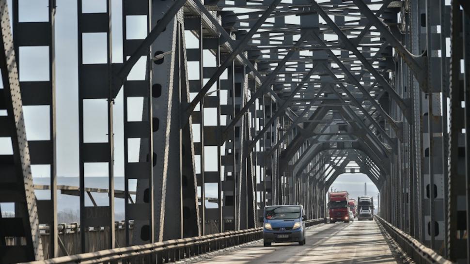 Cât costă să treci cu bacul pe la Zimnicea, variantă ocolitoare pentru ...