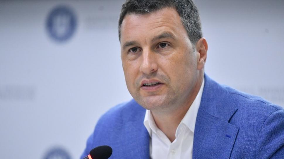 Tanczos Barna: "După opt ani, ursul poate fi din nou vânat în România ...