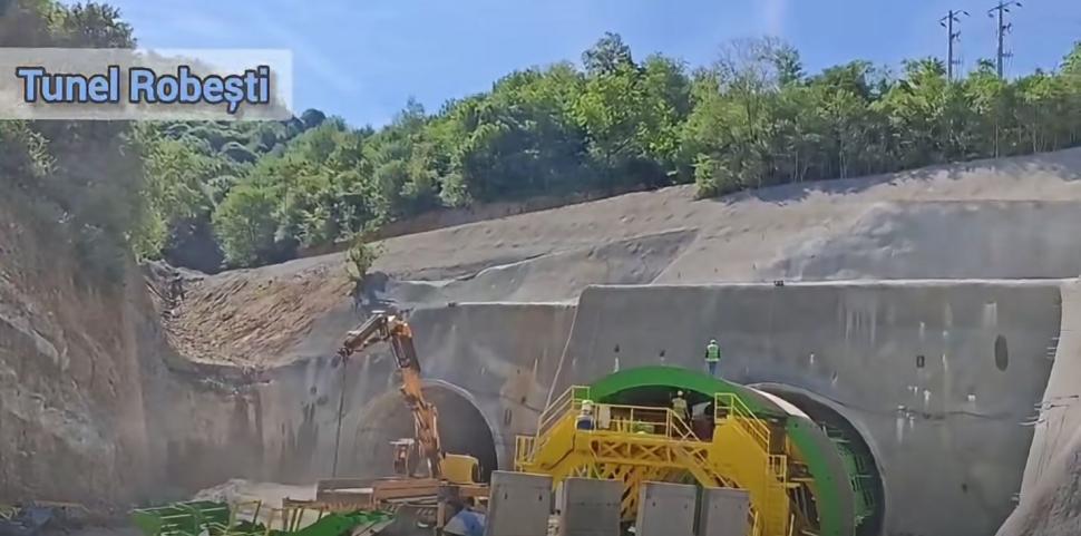 Galerie Foto - Avansează lucrările pe Autostrada Sibiu-Pitești. Al ...