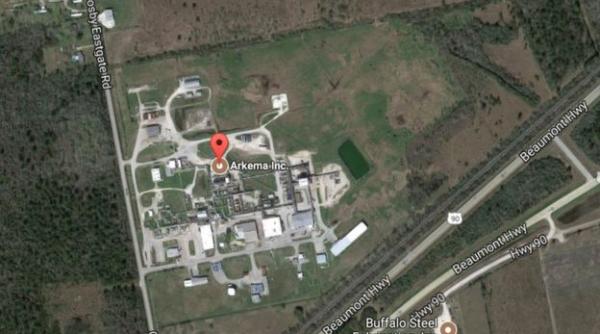 Explozii şi fum negru la o uzină chimică din Texas, după inundațiile ...