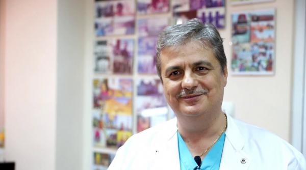 Dr. Săvulescu, șef de secție la Spitalul de Urgență Militar Central ...