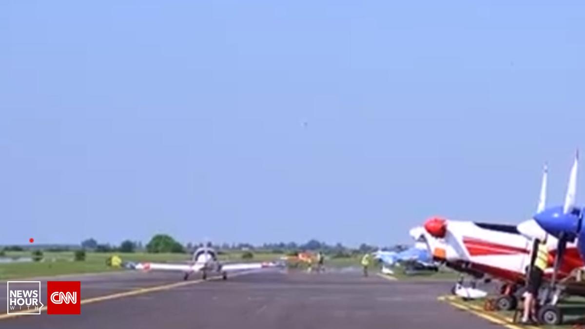 1.000 de copii au zburat cu avionul şi cu planorul, de ziua lor ...