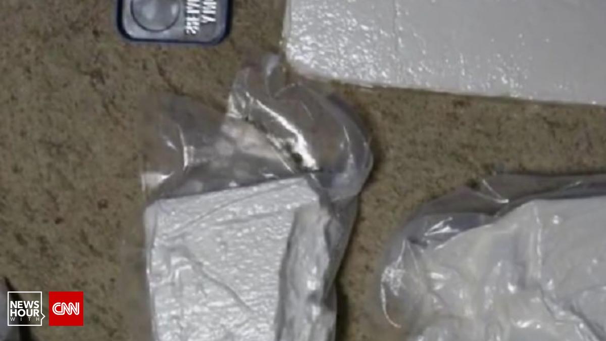 Cocaina din Columbia a ajuns în România în pământ de flori. Drogurile ...