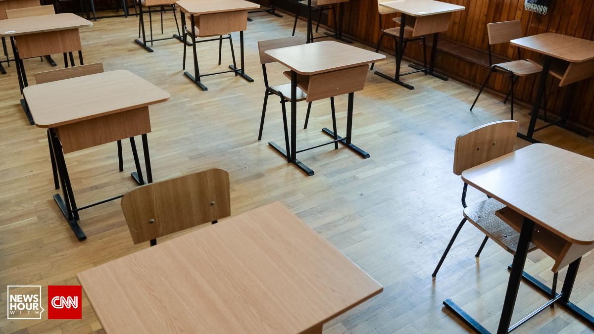 Învăţătoare din Bucureşti acuzată de abuz verbal şi psihic. "Ia-ţi ...