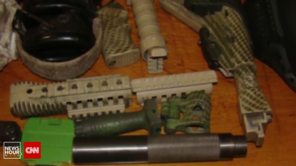 Explozibili descoperiţi la Vama Siret! Trei spanioli îmbrăcaţi în ...