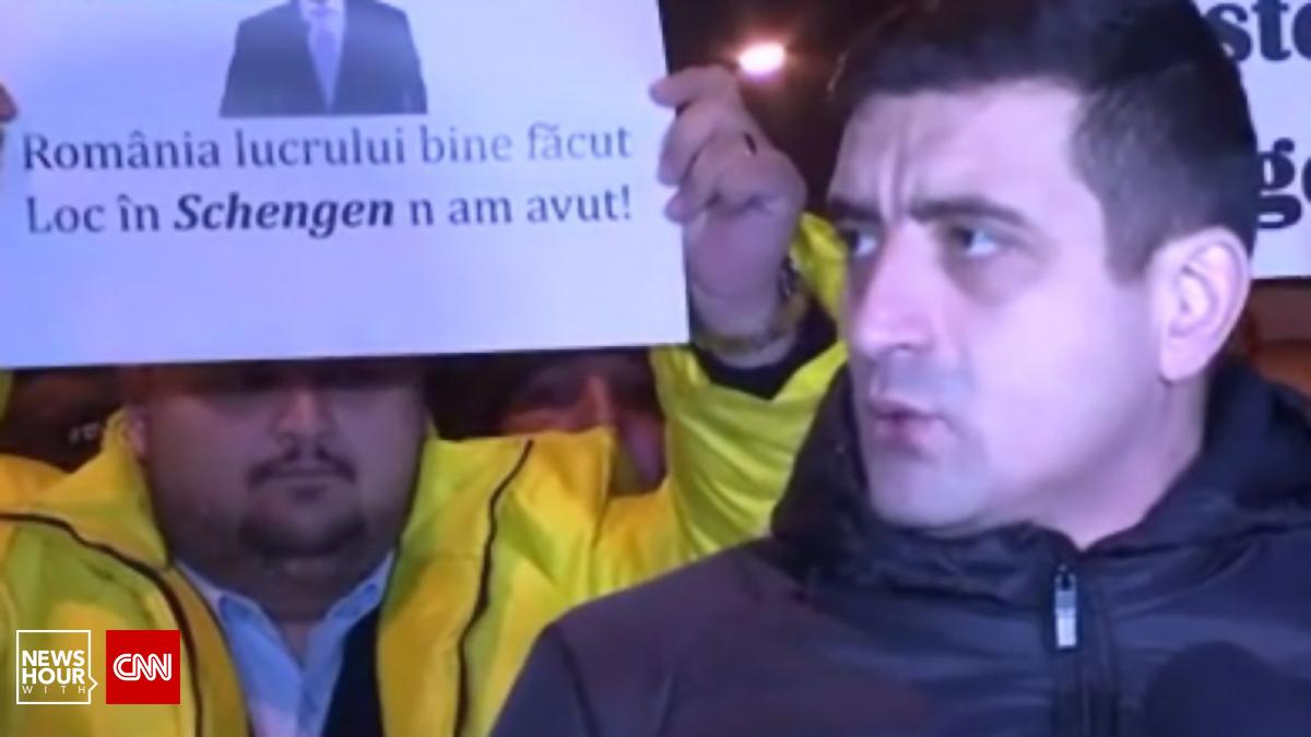Protest AUR în faţa Ambasadei Austriei de la Bucureşti. George Simion ...