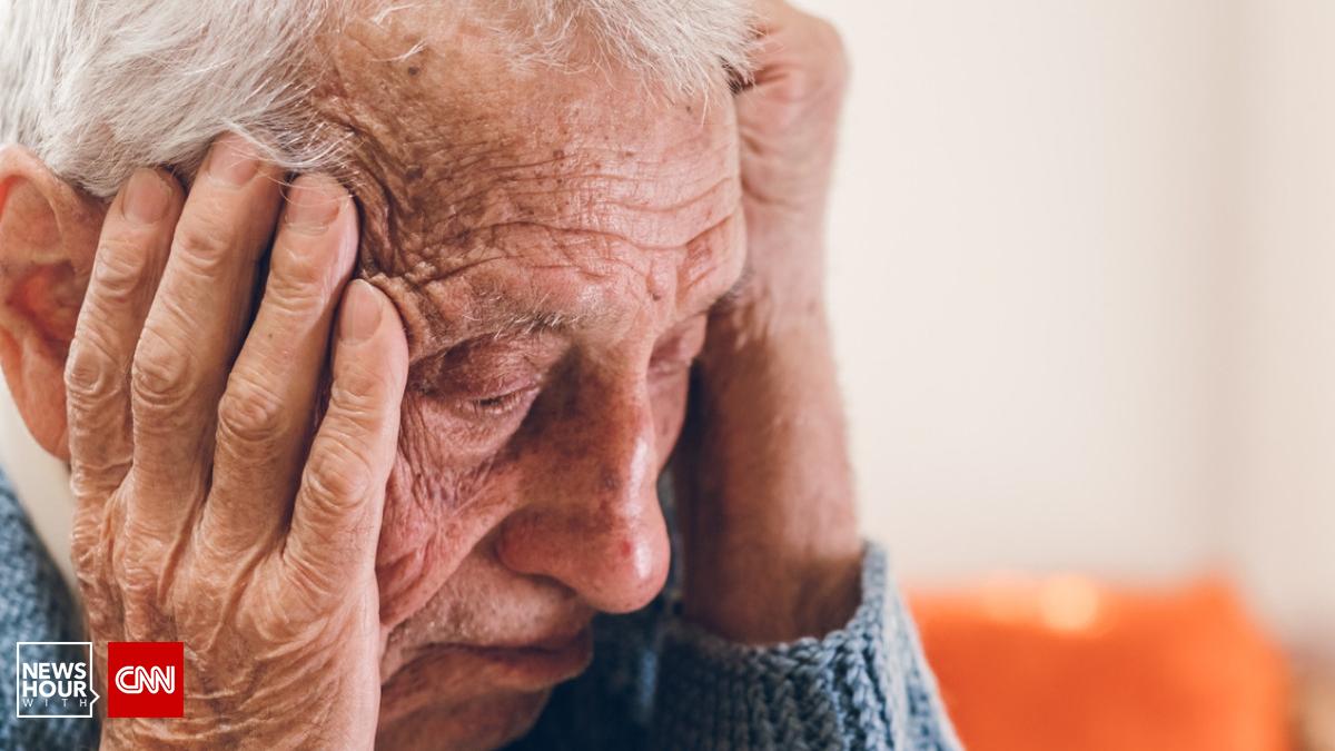 Azile pline de gândaci şi mizerie, descoperite în Sectorul 1 din ...