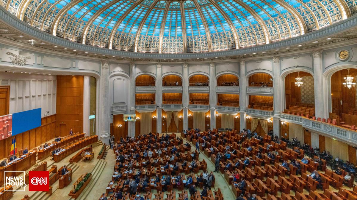 Guvernanţii fac noi achiziţii pentru a transforma Parlamentul României ...