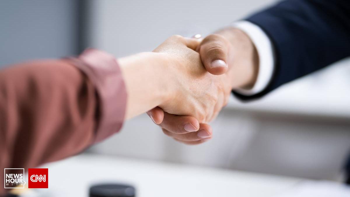 Angajații peste 45 de ani, căutați de tot mai multe firme. Patronii ...