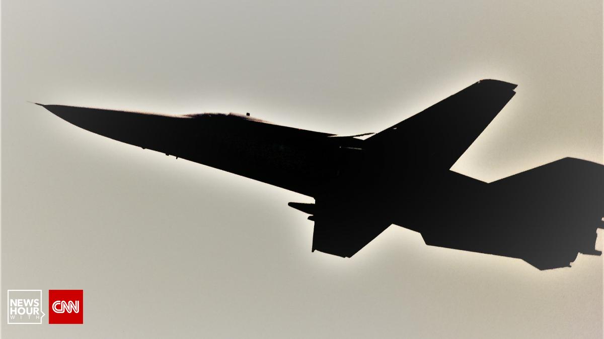 Primele avioane F-16 ale Centrului European de Instruire au aterizat la ...