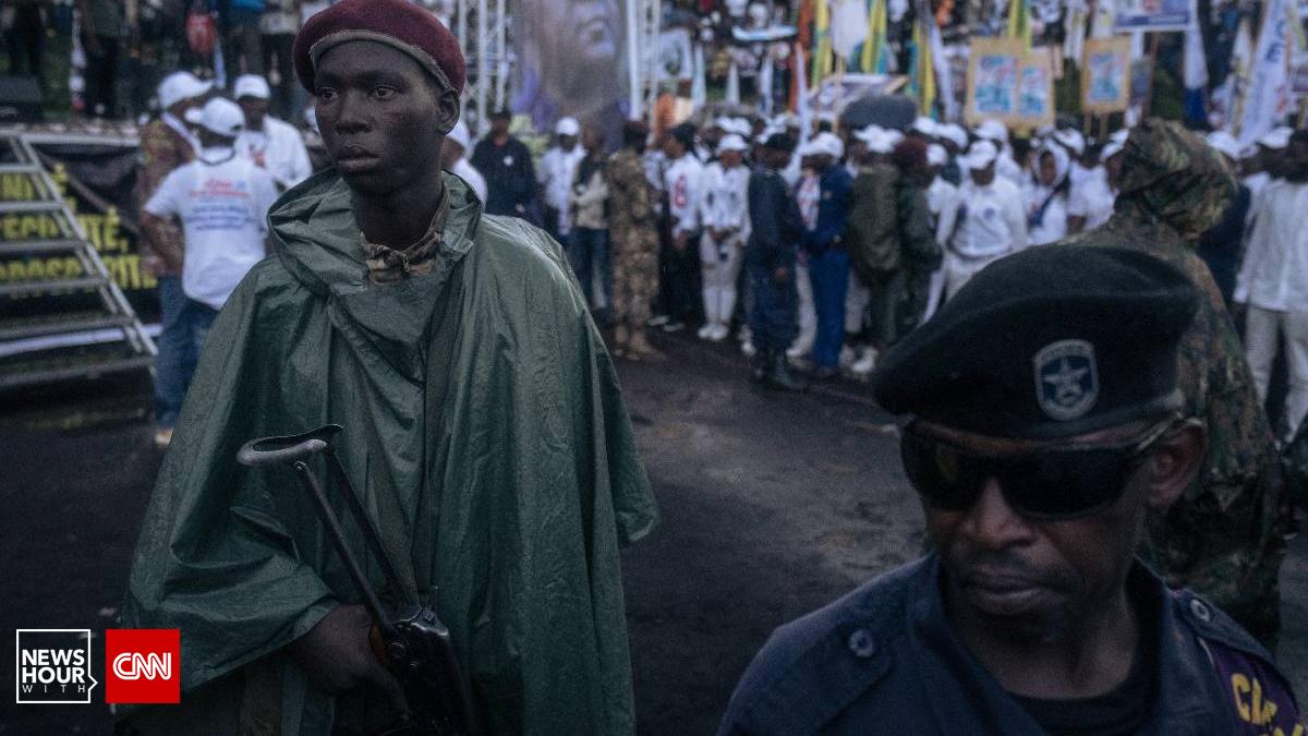 Sute de mercenari români din Congo vor să revină acasă, după ce trei ...