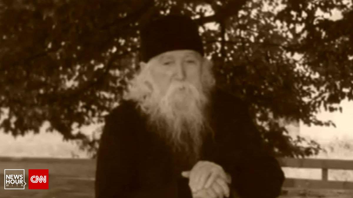 "Să fim cu Dumnezeu mereu!": Părintele Ilie Cleopa, duhovnicul din ...